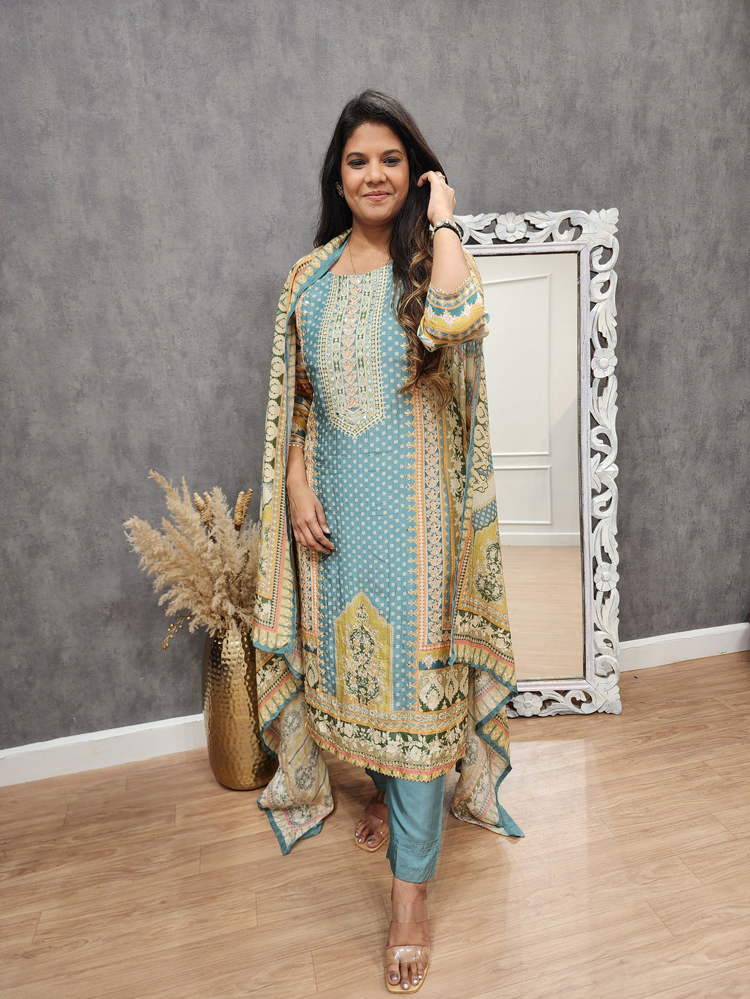 Shop Online Latest Kurta, Co-ord Sets, Designer Dress at Modern Sahiba ...